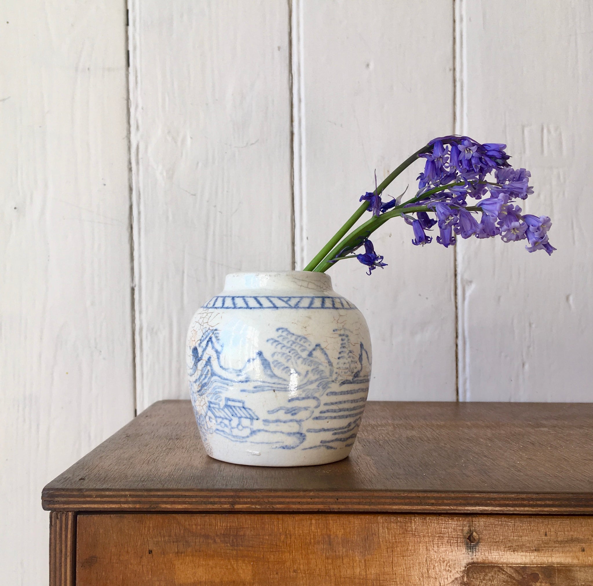 White And Blue Pottery Style